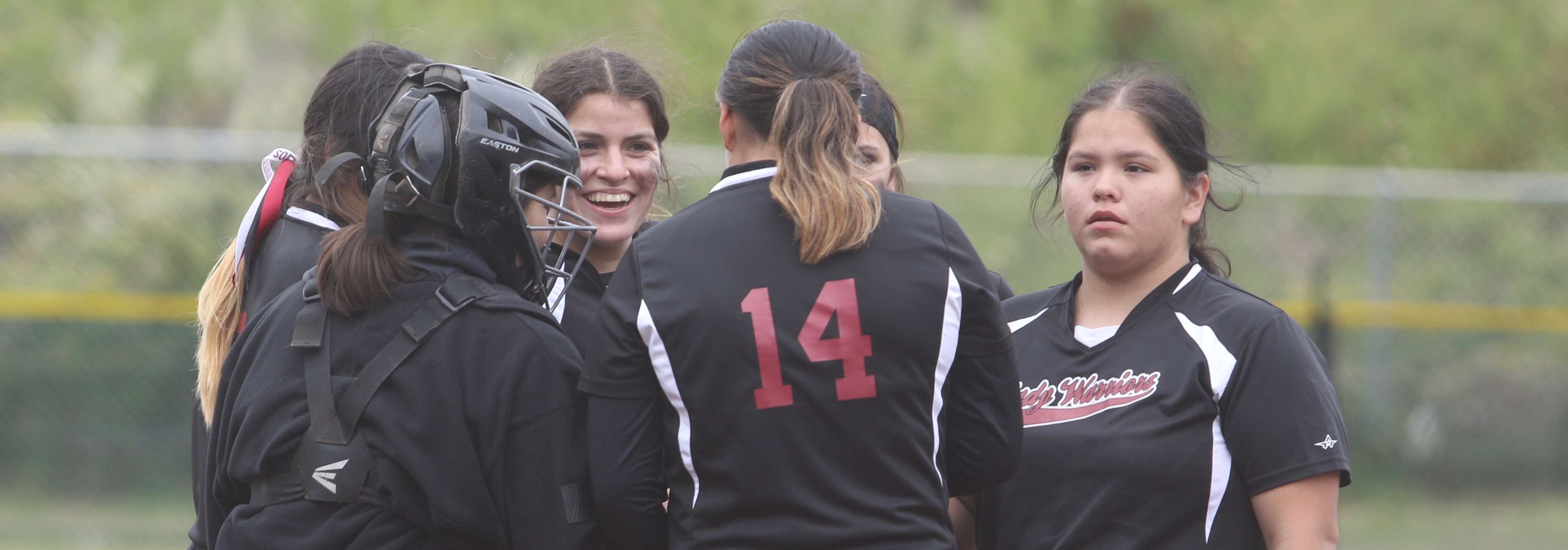 Hoopa girls respond to weekend loss with two big wins – HumboldtSports.com